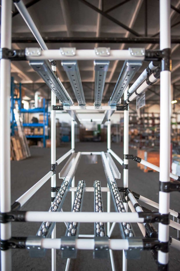Steel pipe racking system for lean production| BeeWaTec