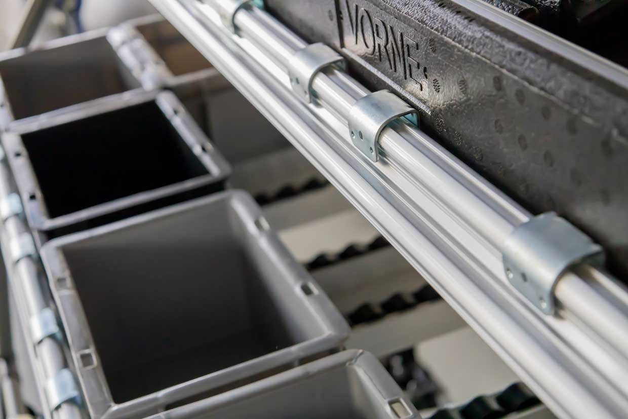 Aluminium pipe racking system for lean production| BeeWaTec