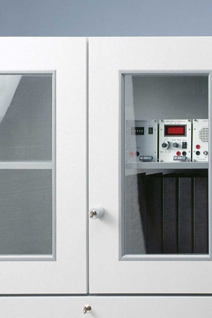 Cabinet systems for lab and office | BeeWaTec