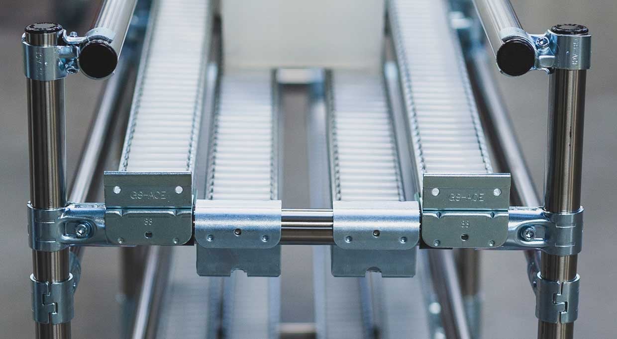 Roller tracks for optimum flow of goods | BeeWaTec